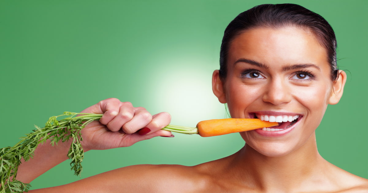 Teeth Whitening for Vegetarians: Dentist-Recommended Products & Tips